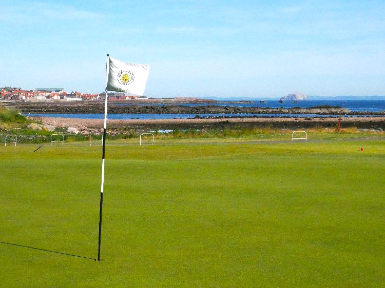 Dunbar Golf Course - Scottish Golf Hotels